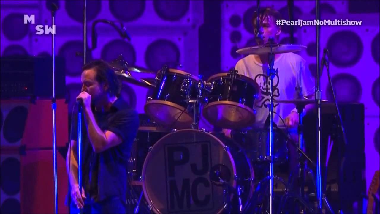 Pearl Jam - Nothingman (Lollapalooza Brasil 2013) - YouTube
