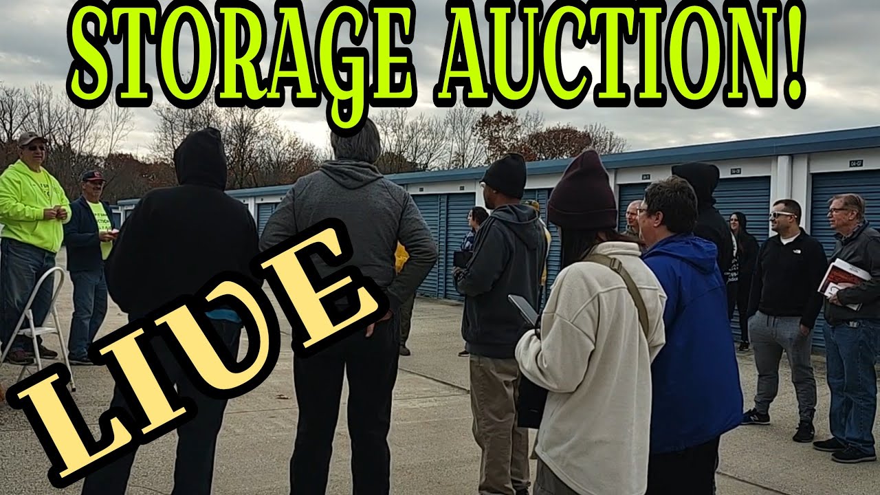 Storage Wars LIVE Auction...11 UNITS... - YouTube
