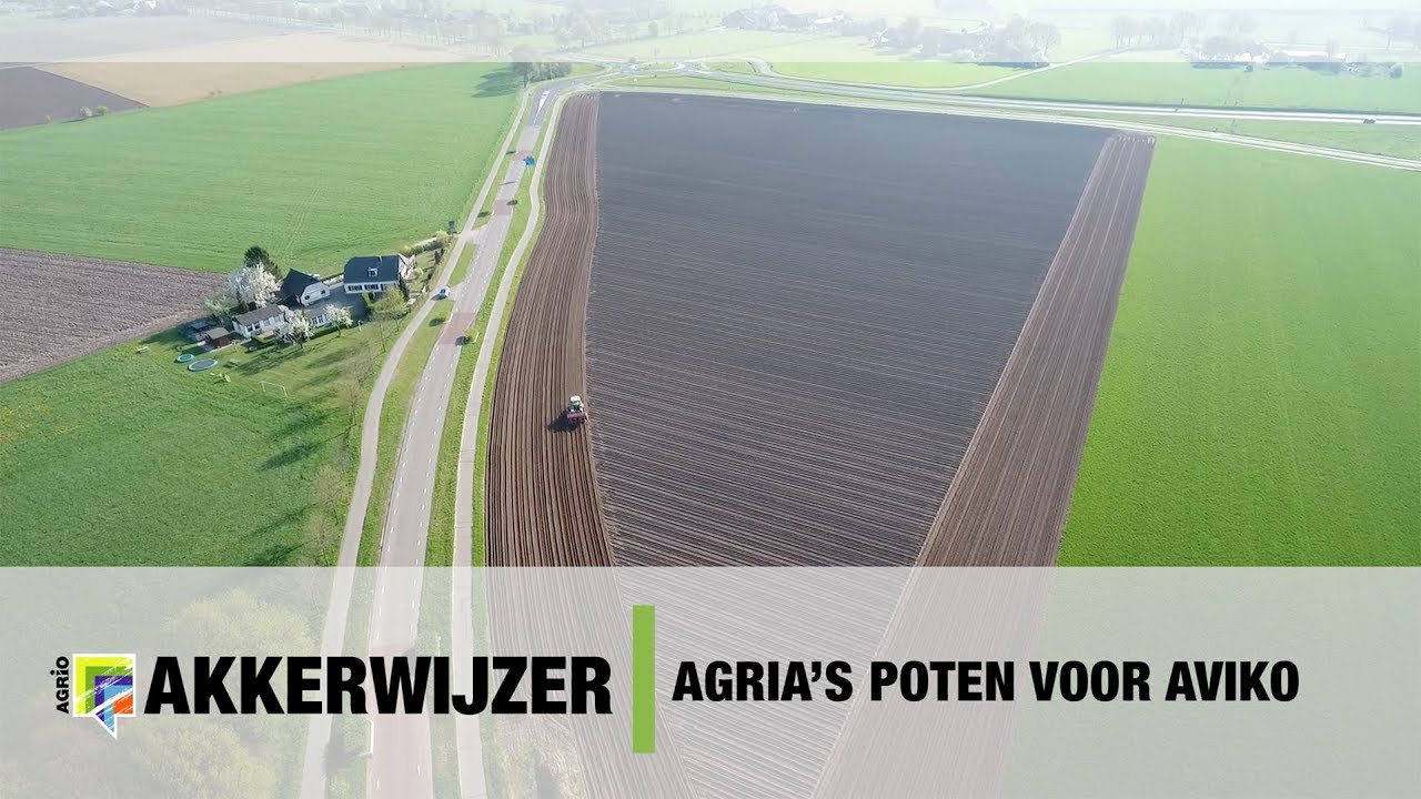 Agria aardappels poten voor Aviko - John Deere 6430 en Gruse ...