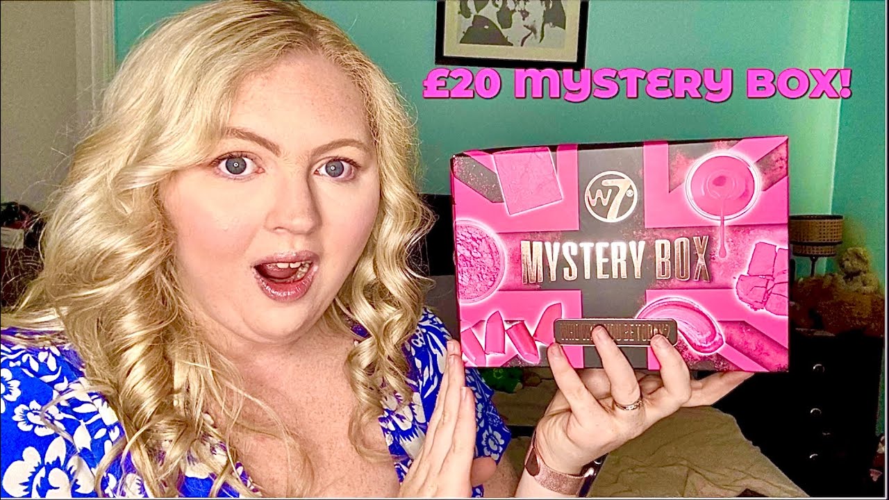 Opening the W7 £20 Mystery Box! - YouTube