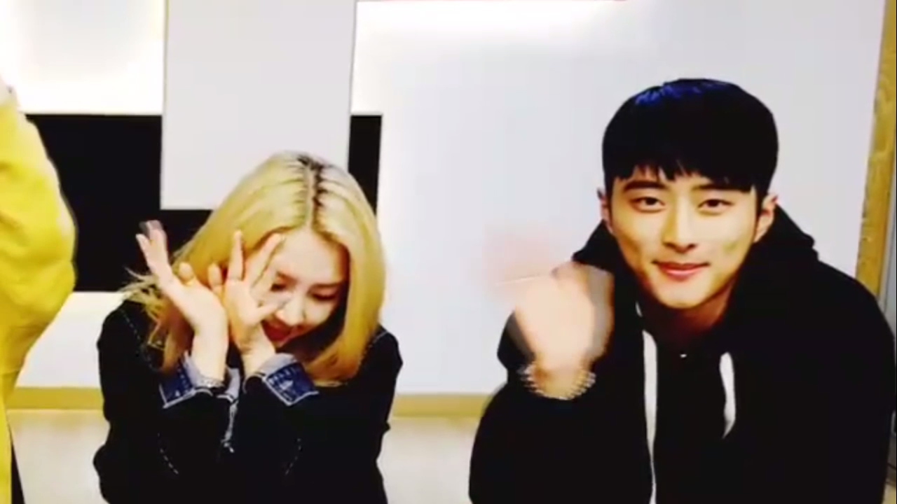 Jiwoo - J.Seph (K.A.R.D) - YouTube