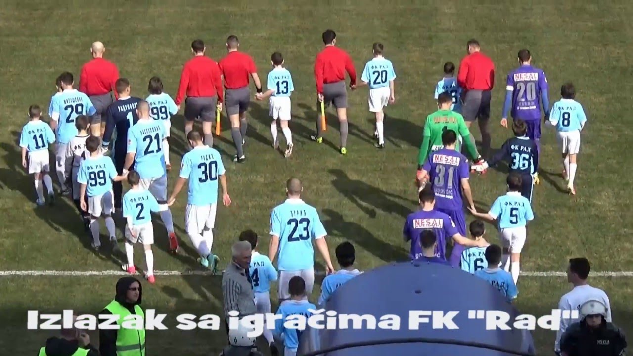 Izlazak sa igračima FK Rad - YouTube