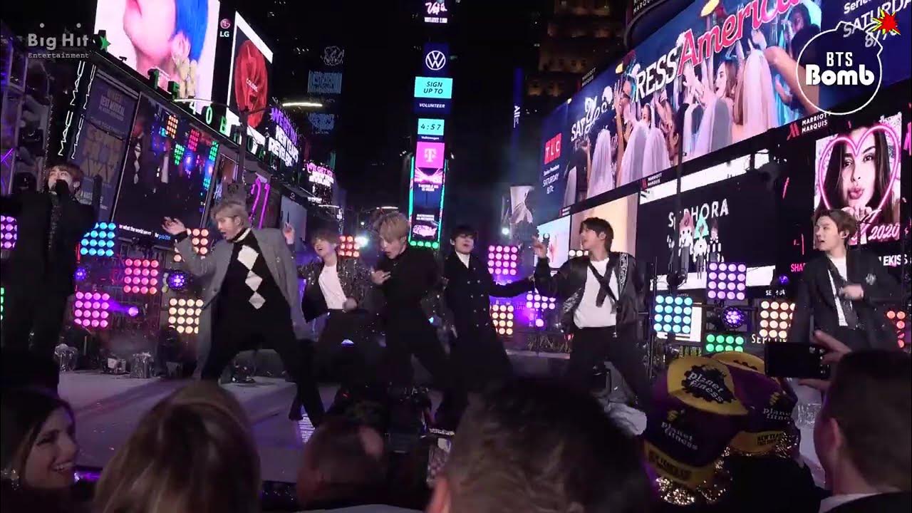 BTS - BANGTAN BOMB - YouTube
