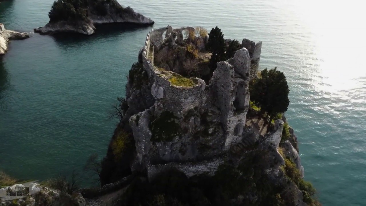 Castello vecchio di Duino - YouTube