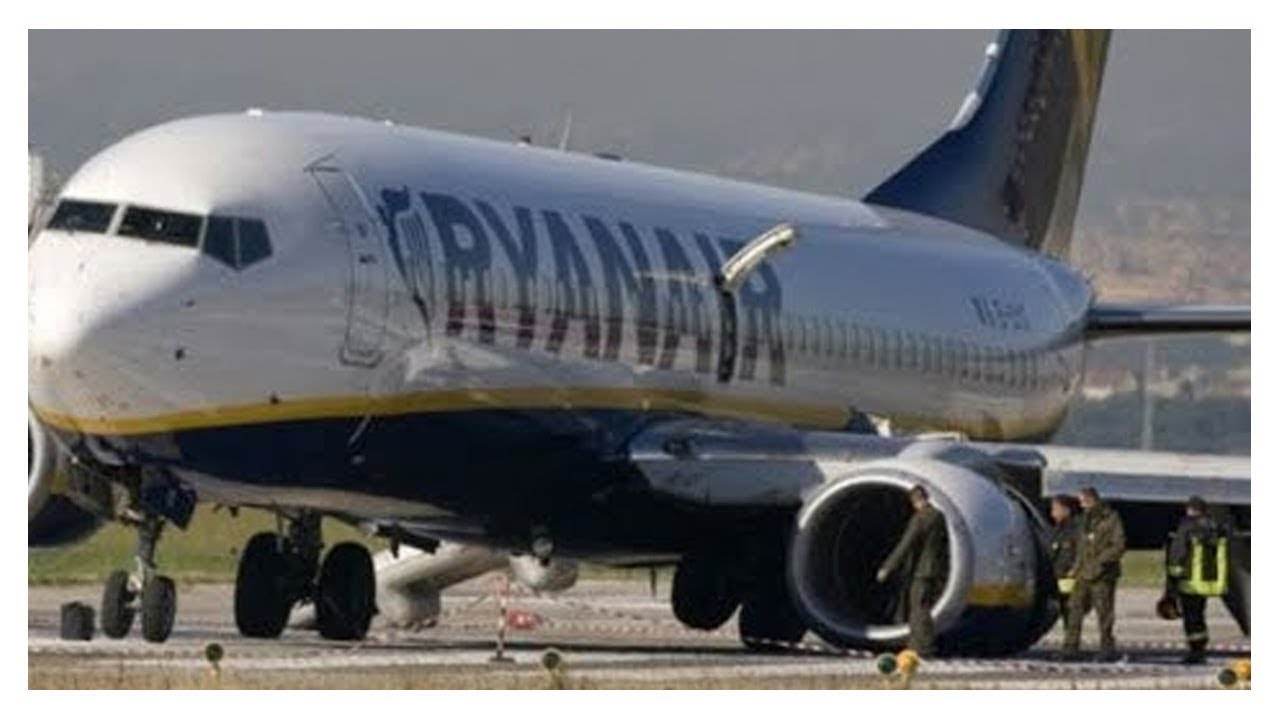 Airbus A330-300 Ryanair Landing [Microsoft Flight Simulator] - YouTube