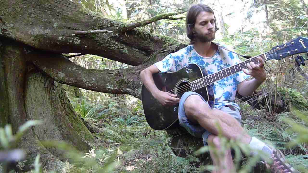 Brandon Kayes - Wood pluck - YouTube