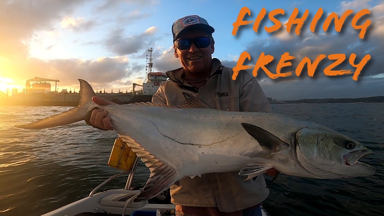 'Fishing frenzy!!' The Garrick/Leervis are here in large shoals! - YouTube