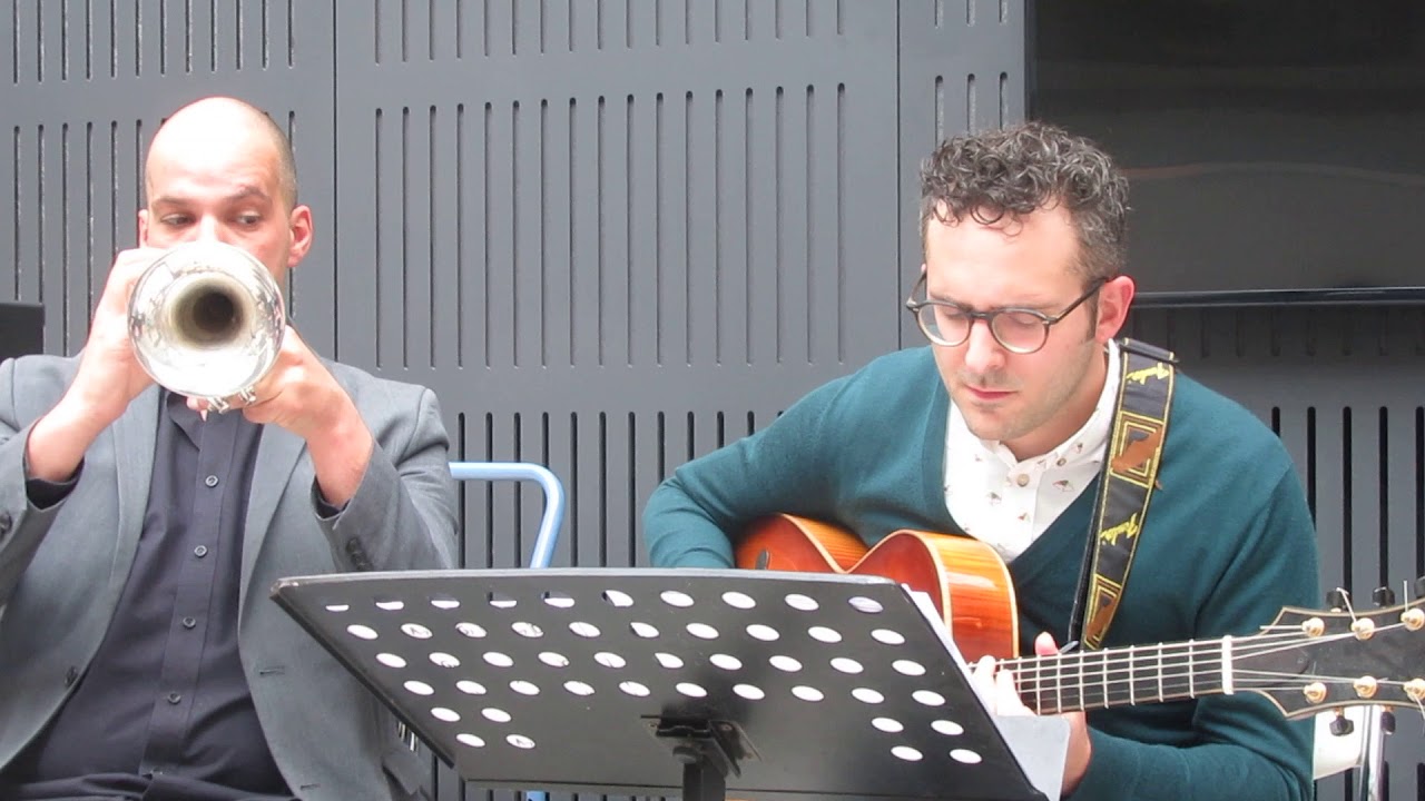 Katia Malecki & Carlo Nardozza & Tim Finoulst - Les Feuilles Mortes ...