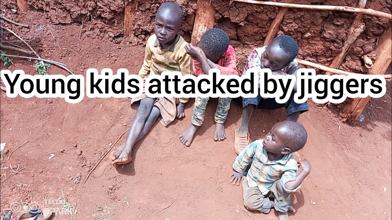 Young village mother with her four kids attacked by jiggers🥺// African ...