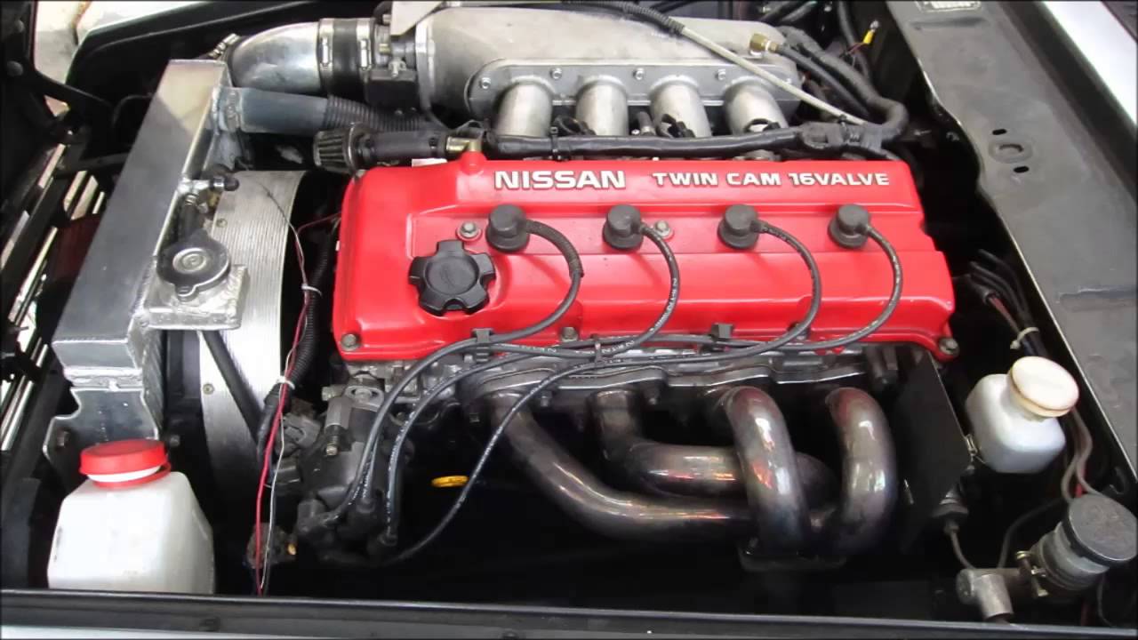silver Datsun 1600 roadster at Cruisin' Grand - YouTube