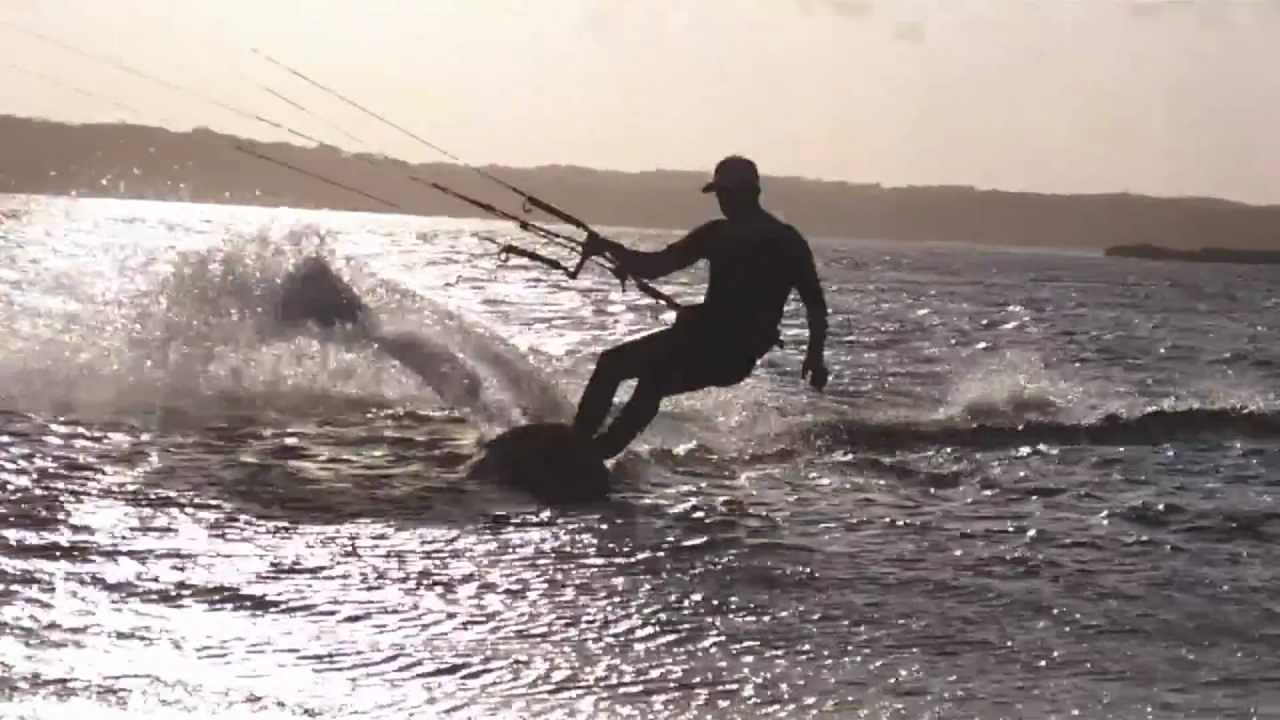 Randal testing Airush DNA - YouTube