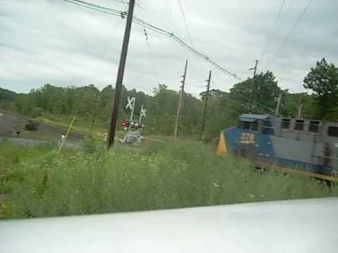 CSX 378 Intermodal Through Catskill New York Speed Restriction - YouTube