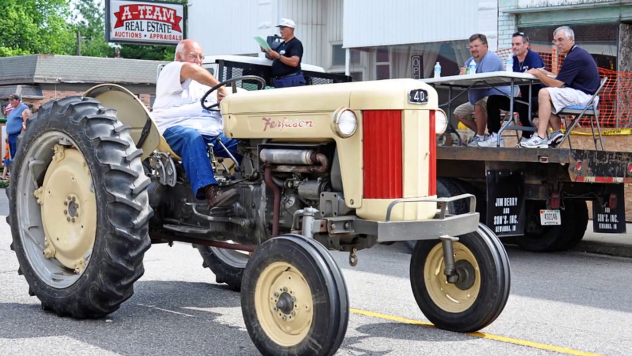 The Ferguson F40 tractor 1956-1957 - YouTube