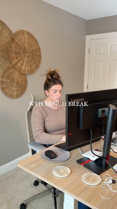 WFH lunch break vlog #vlog #vlogger #dayinthelife #wfh #workfromhome #lunchbreak - YouTube