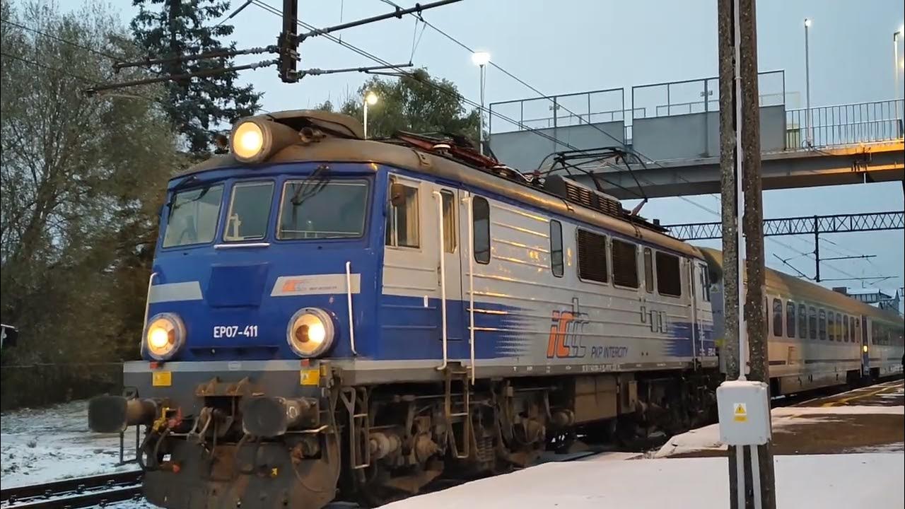 Pociąg IC Malczewski relacji Kraków Główny-Kołobrzeg stacja Białogard - YouTube