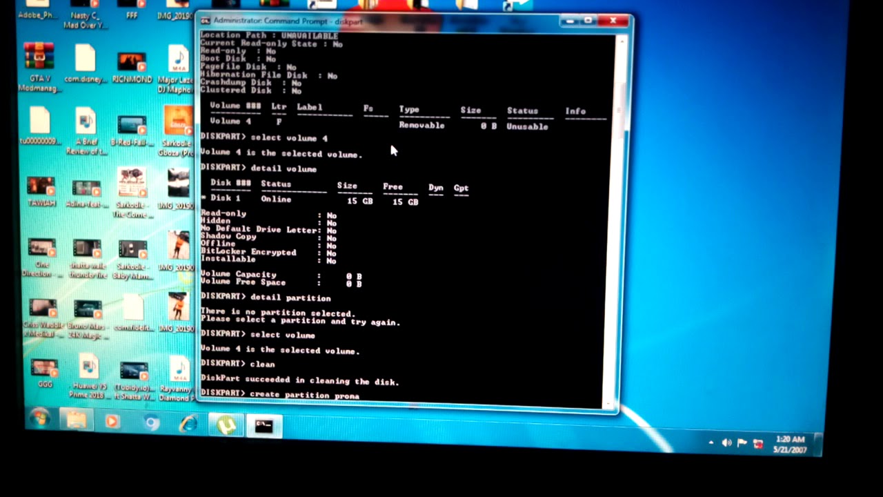 how to fix a corrupted USB flash drive - YouTube