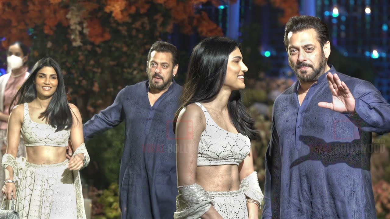 Salman Khan in Pathan Look with Eliza arrives at Anant Ambani - Radhika ...