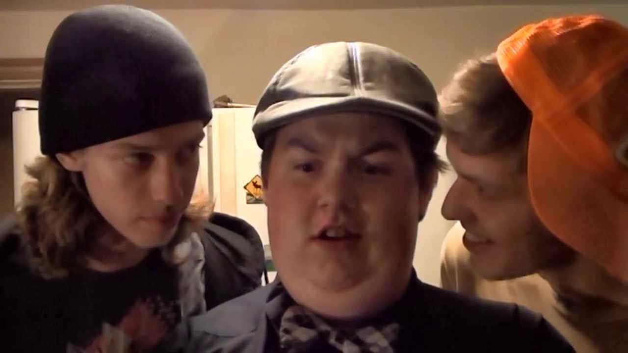 A Day in the Life of Kiesch - YouTube