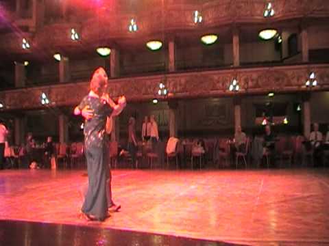saunter together sequence dance Doreen and Stanley - YouTube