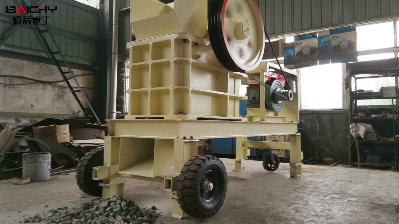 mobile diesel engine jaw crusher PE250X400 crush hard stone - YouTube