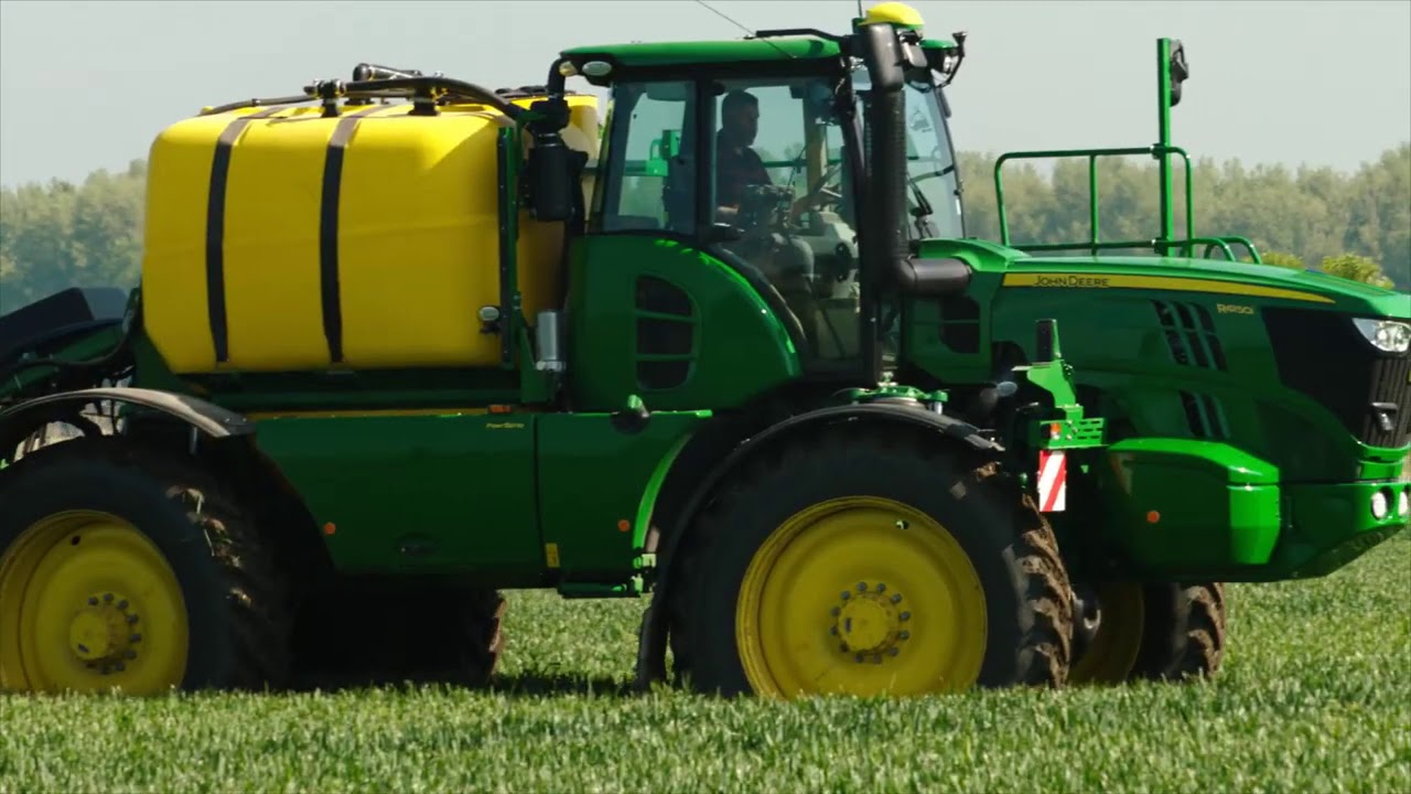 John Deere's Self Propelled R4140i & R4150i Sprayers - YouTube