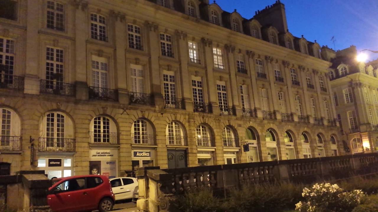 parlement de bretagne de Rennes 35 ille et vilaine Bretagne - YouTube