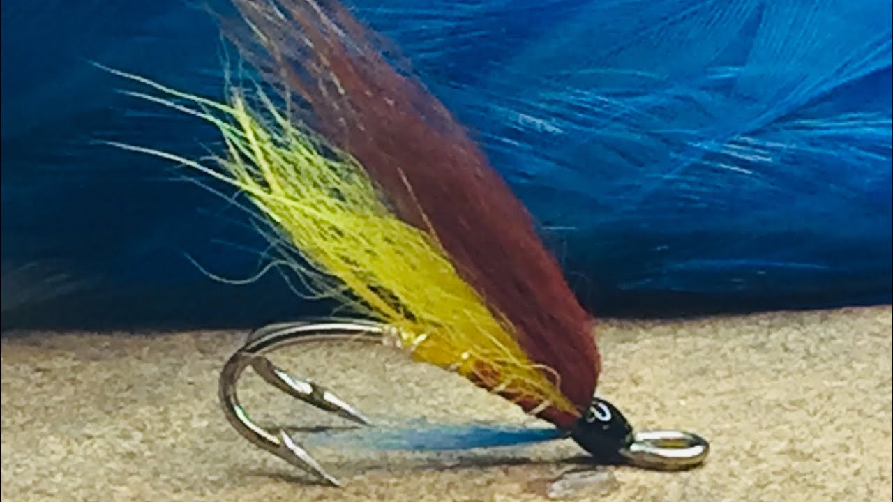 Tying a salmon fly, Logie No1 - YouTube