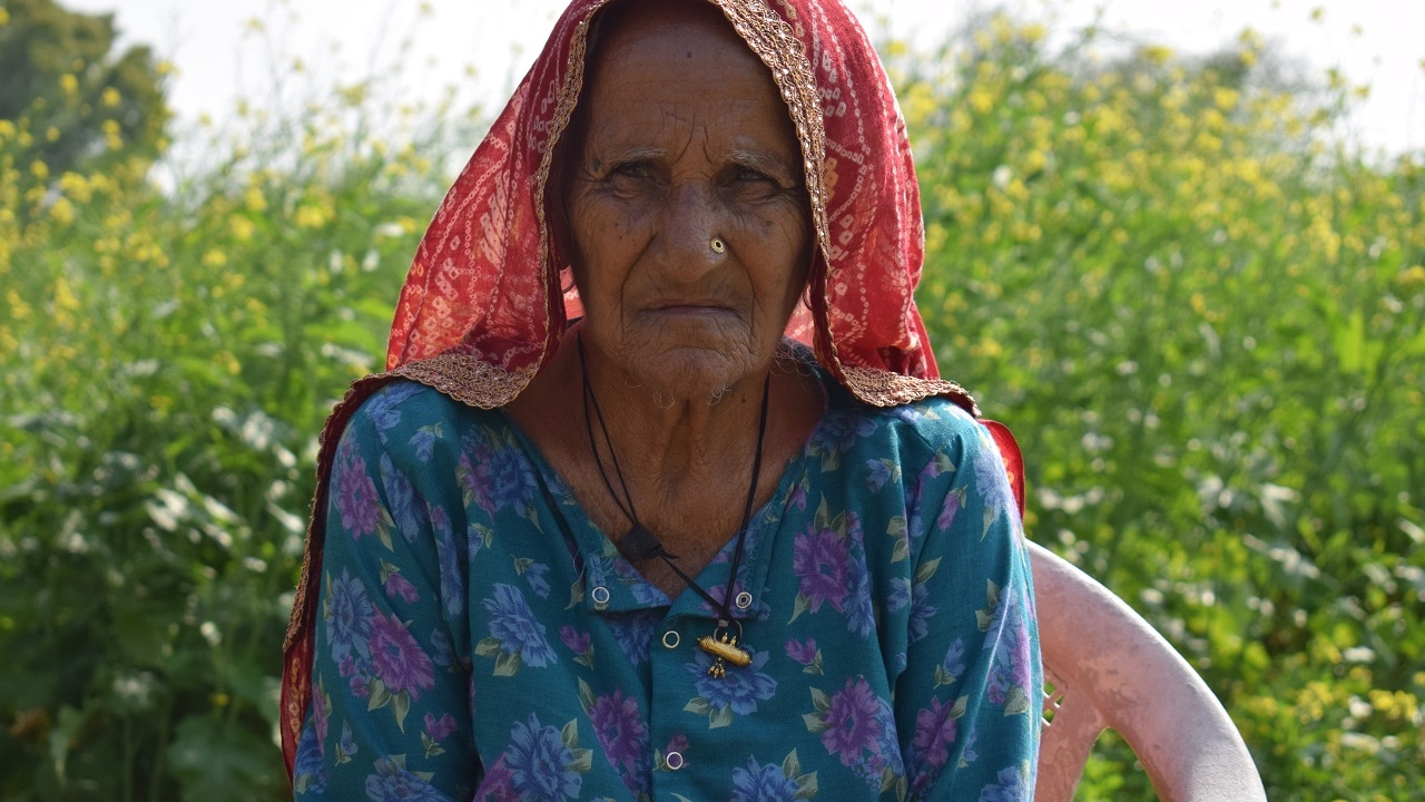 Dhapu Devi Dhaka Yalsar interview धापु देवी ढाका यालसर के साथ ...