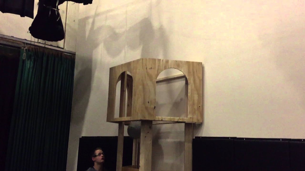 2016 FRC Stronghold Catapult design test from the outerworks "safe ...