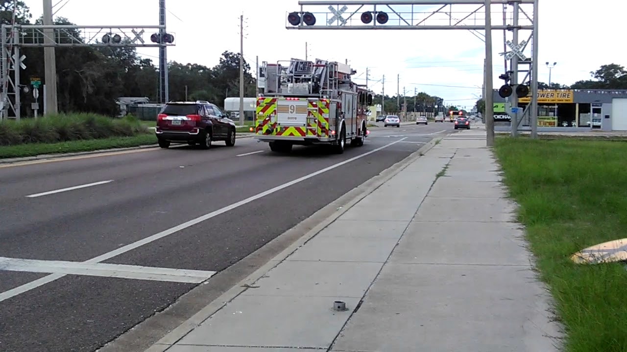 JFRD Ladder 9 Responding Heavy Q - YouTube