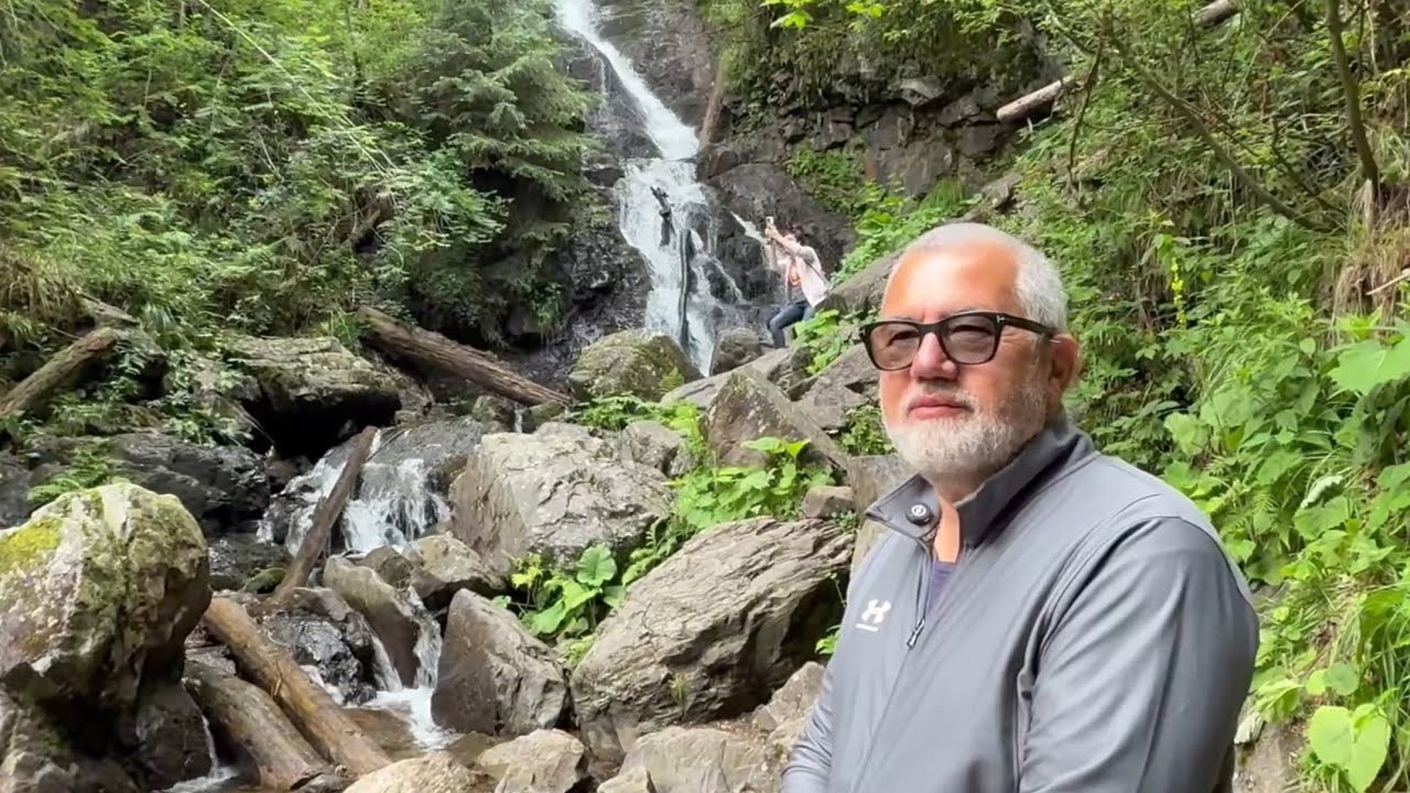 Călătorie de vis prin muntii Apuseni! Pesteri, cascade, stane , oameni ...