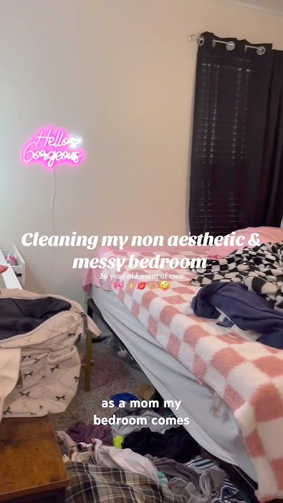 Cleaning my messy bedroom 🫠💕 - YouTube