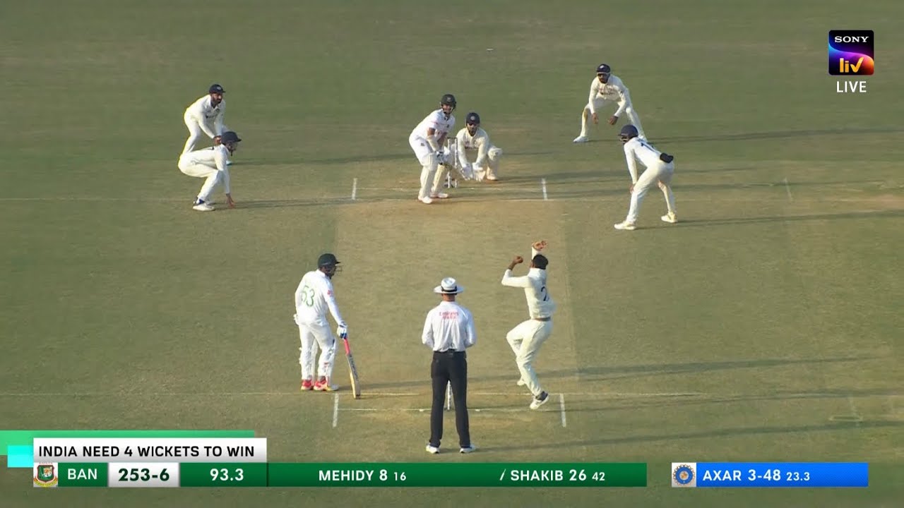 Axar patel take three wicket in today match vs bangaldesh | axar patel ...