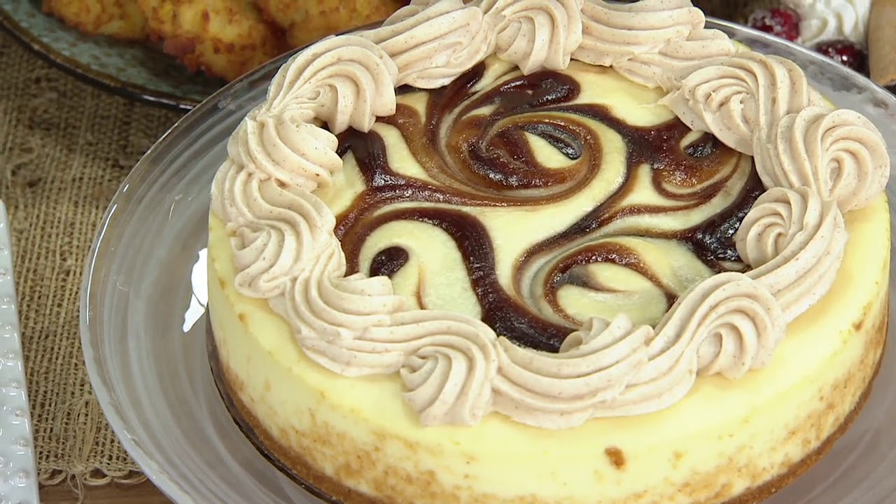 Junior's 3.25-lb Cinnamon Swirl Cheesecake on QVC - YouTube
