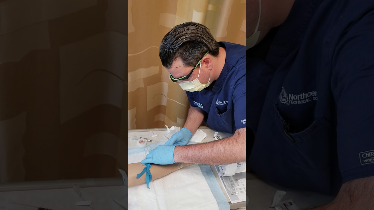 Inserting an iv demonstration - YouTube