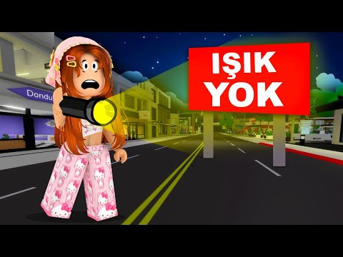 Brookhaven'da tüm şehir KARANLIKTA KALDI! 💡 😨 ROBLOX BROOKHAVEN RP