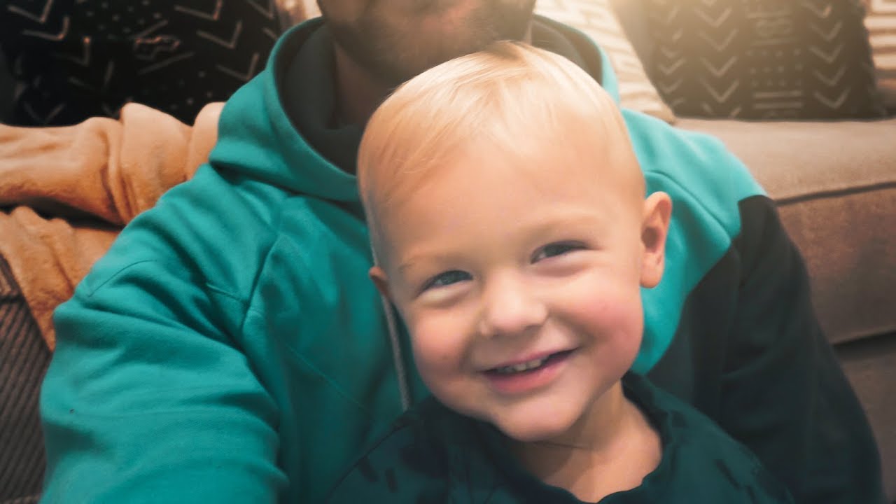HE HAS NO CLUE WHAT THE GENDER IS YouTube he-has-no-clue-what-the-gender-is-youtube
