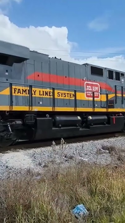 CSX Freight Train With CSXT 1972 Family Lines System Heritage Unit Backs Into Winston Yard. # ...