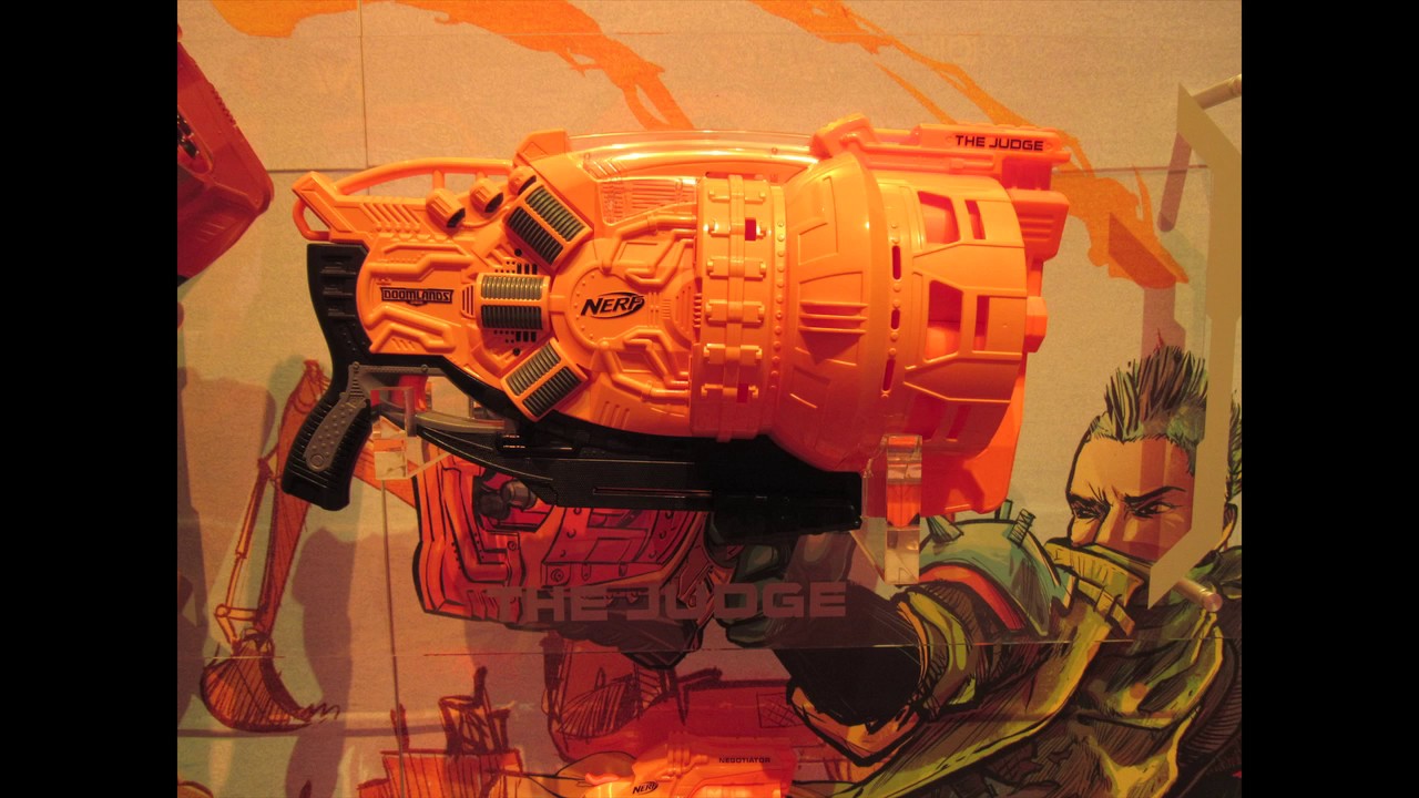 Nerf Doomlands Judge @ New York Toy Fair - YouTube