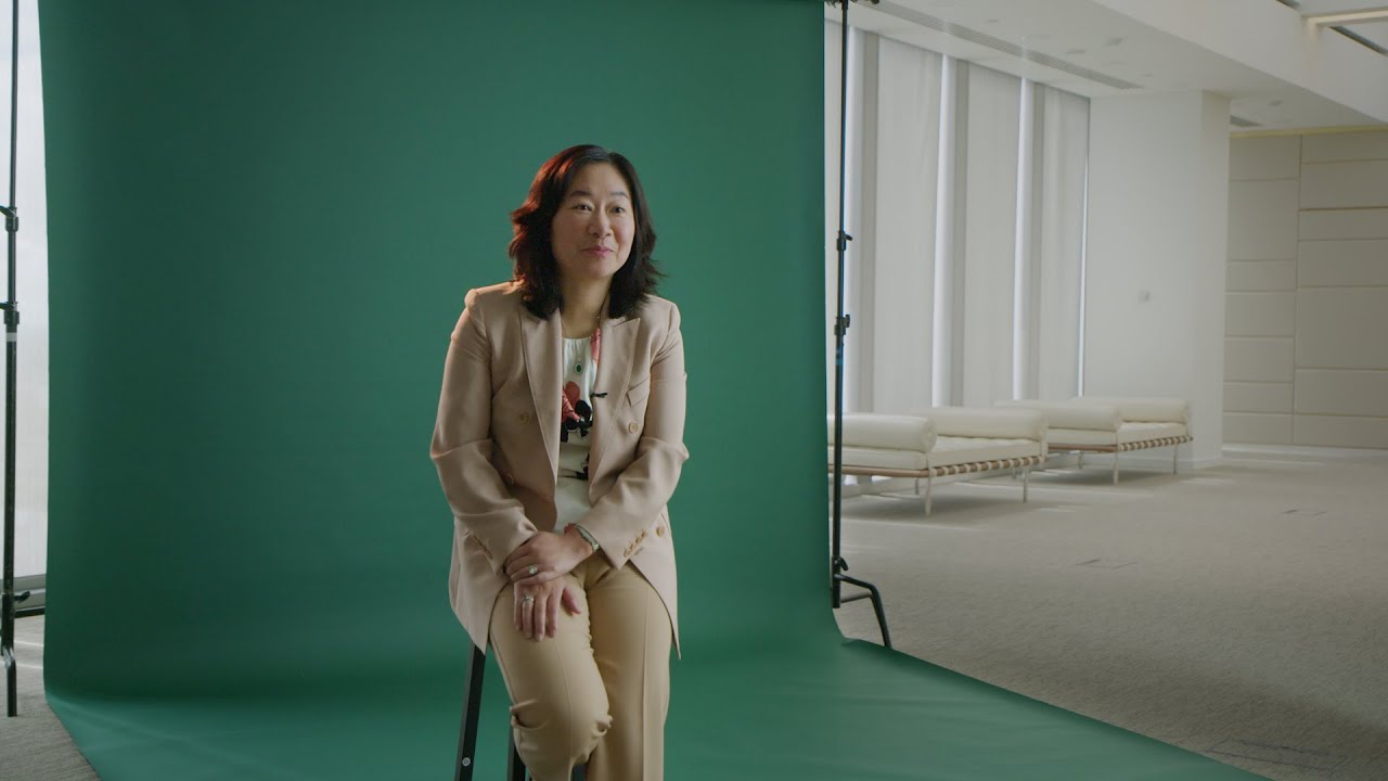 Clifford Chance London - The Real Contract: Maggie Zhao - YouTube