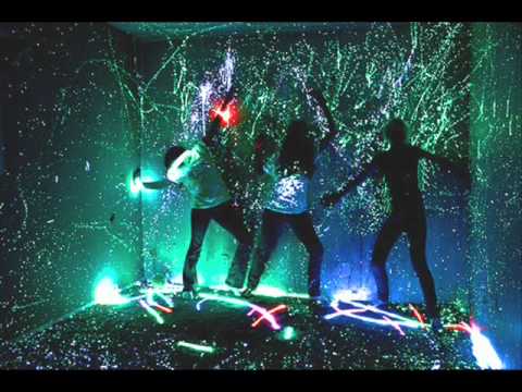 Dev Feat. The Cataracs - Bass Down Low Remix (DJ JEJE) - YouTube