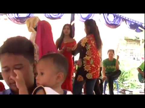 MADUKARA , goyag 2 jari , lihat emak - emak goyang