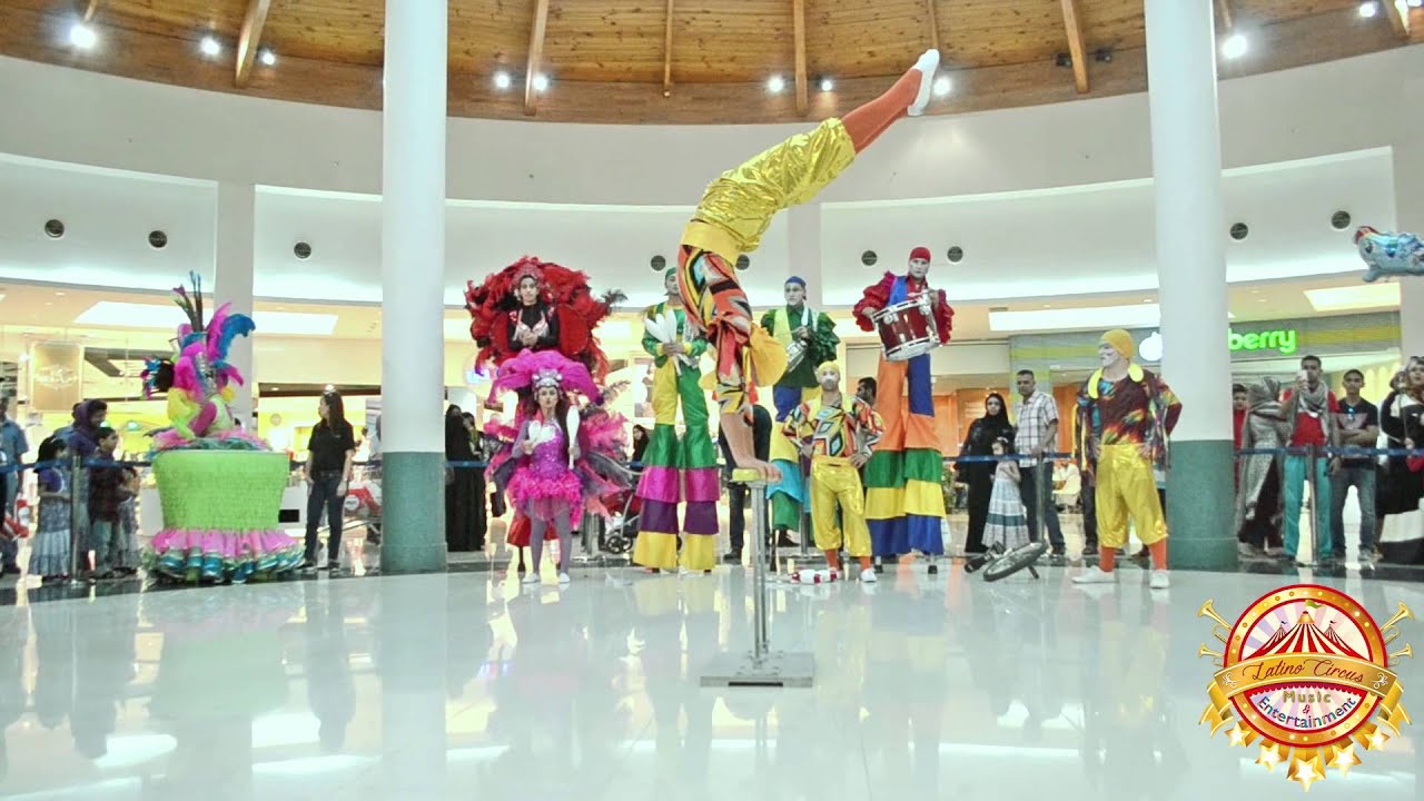 Brazilian Circus Carnival 2015 Latino Circus - YouTube