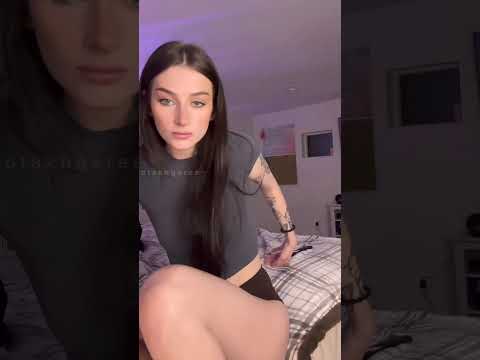 Tall young girl 🤩#live #vlog #periscope #livestream #younglady 