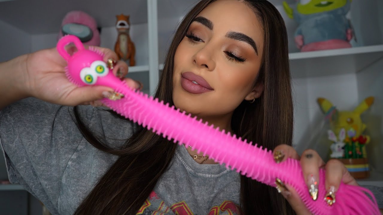 asmr VENDEDORA DE JUGUETES - asmr ROLEPLAY | SAMII HERRERA - YouTube