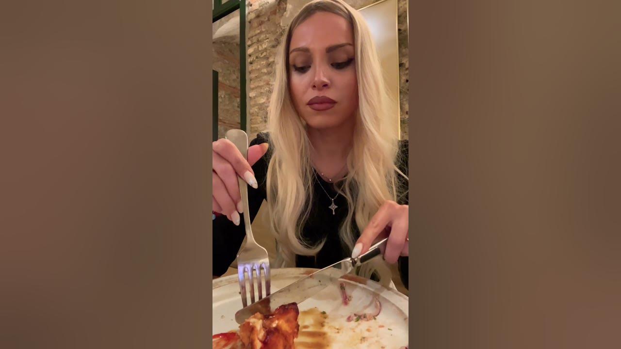 Mukbang Eating თუ დაალაიქებთ დავდებ ვიდეოებს და თუ გამომიწერთ მერე ხო