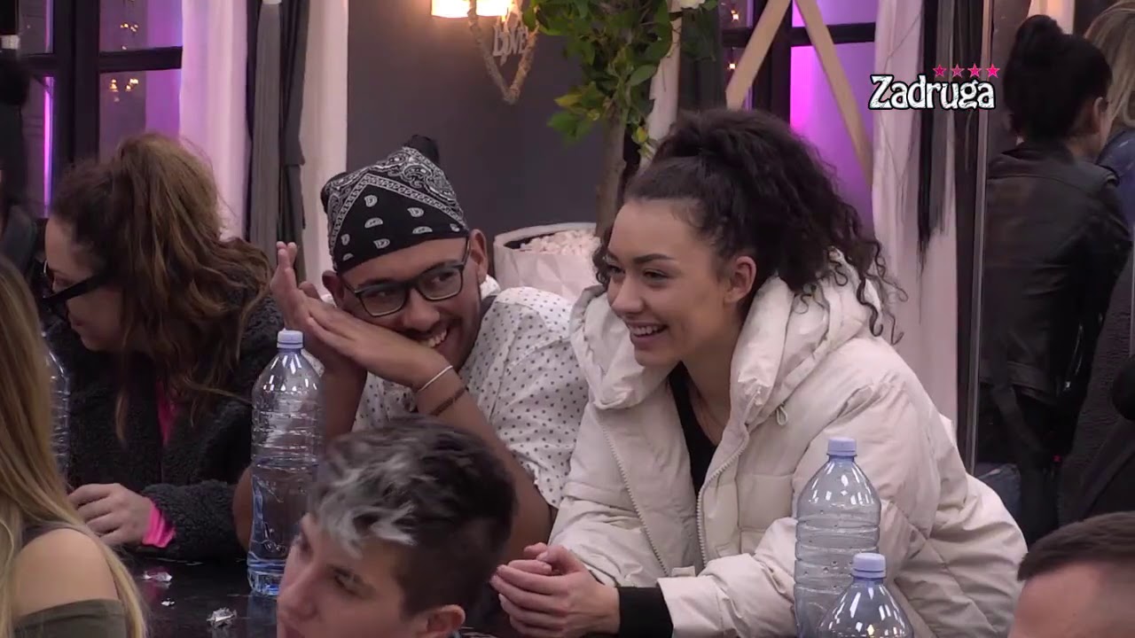 Zadruga 4 - Zadrugari gledaju smešne klipove - 12.02.2021. - YouTube