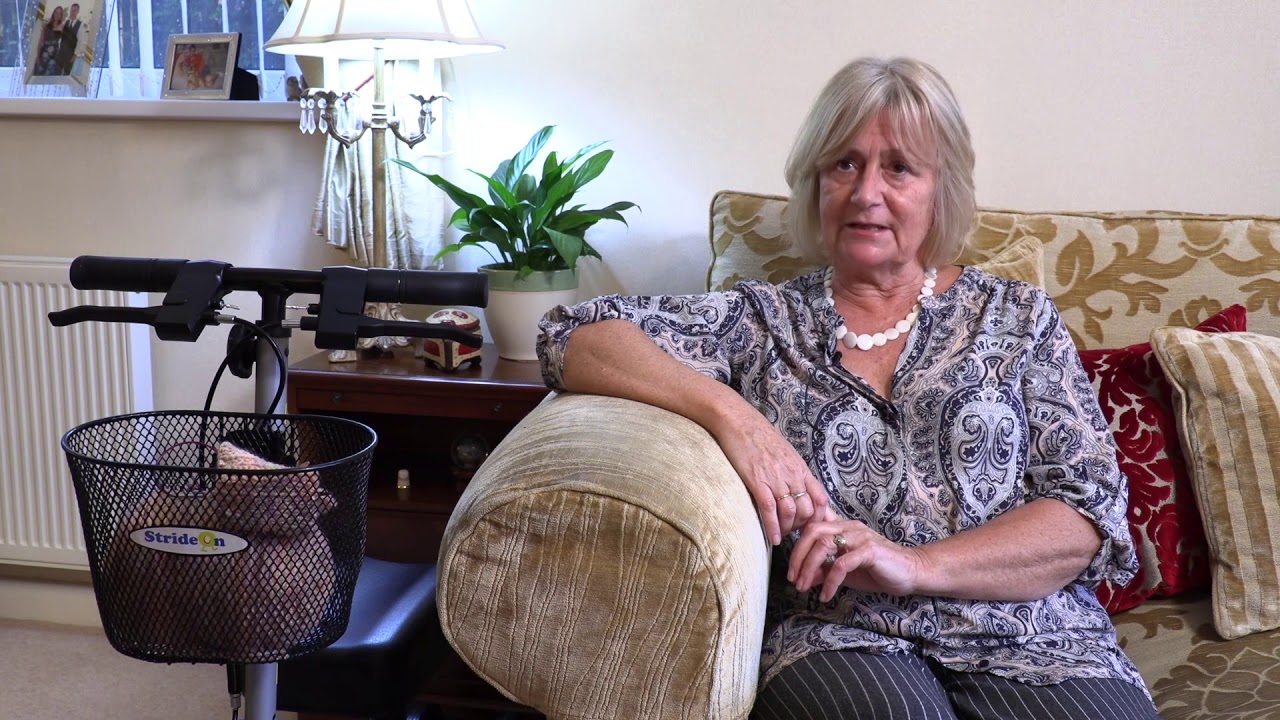 StrideOn Knee Walker - YouTube