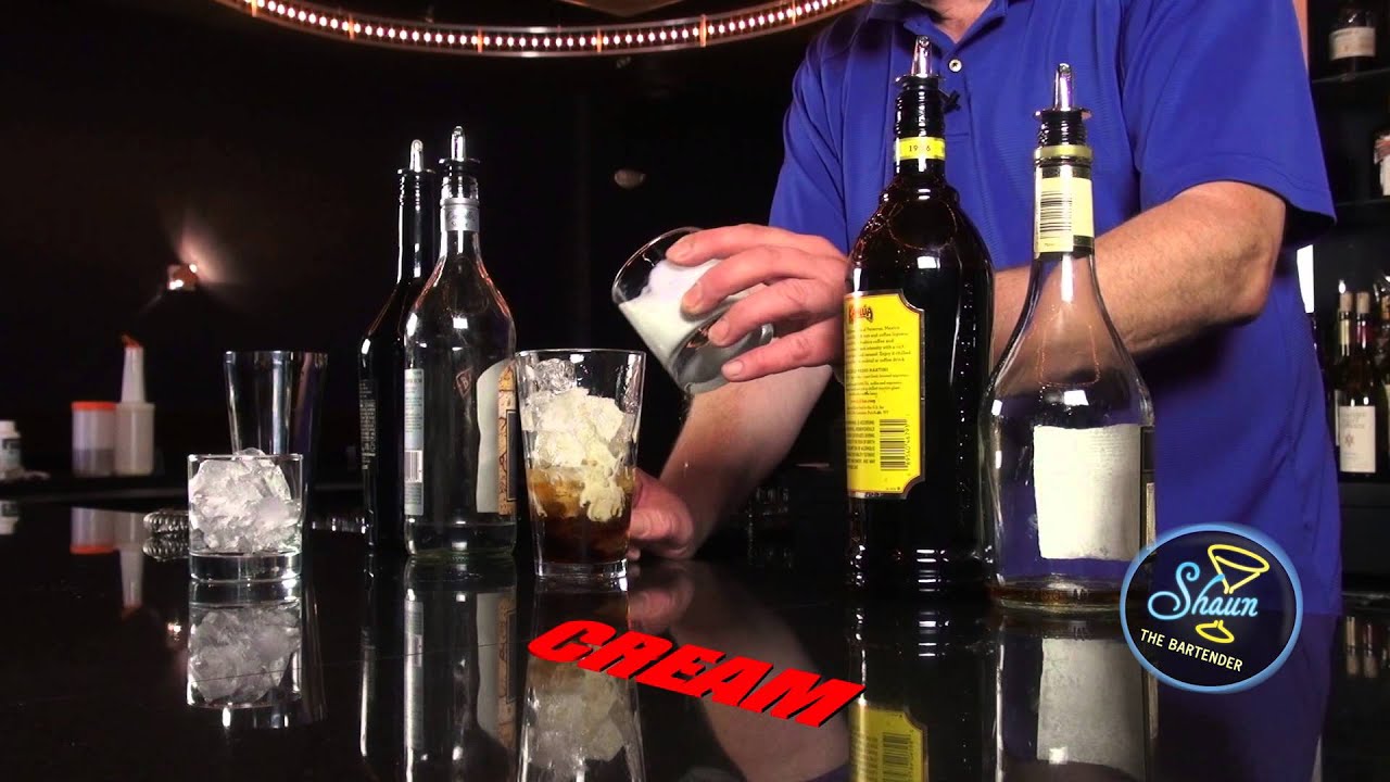 How to make a Bushwacker | Rum Recipe - YouTube