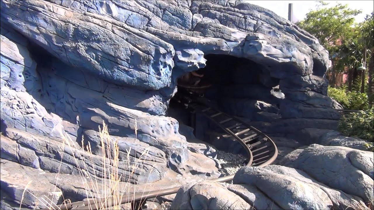 Disneyland Paris - Crush's Coaster Offride - 14 July 2013 - YouTube